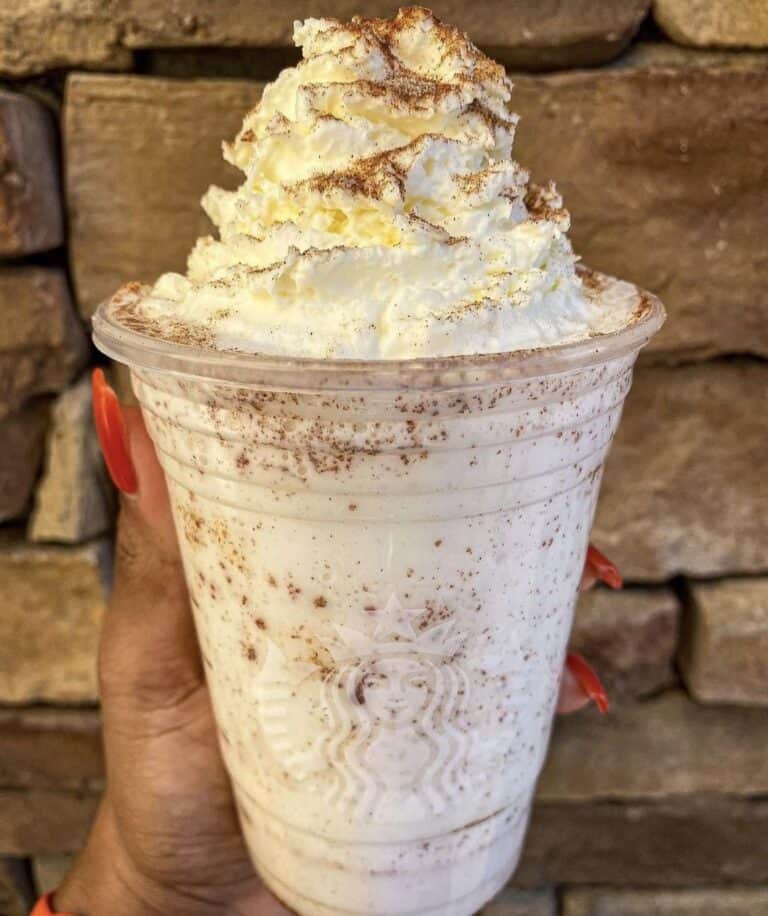 13 Vanilla Starbucks Drinks to Satisfy Your Sweet Tooth!