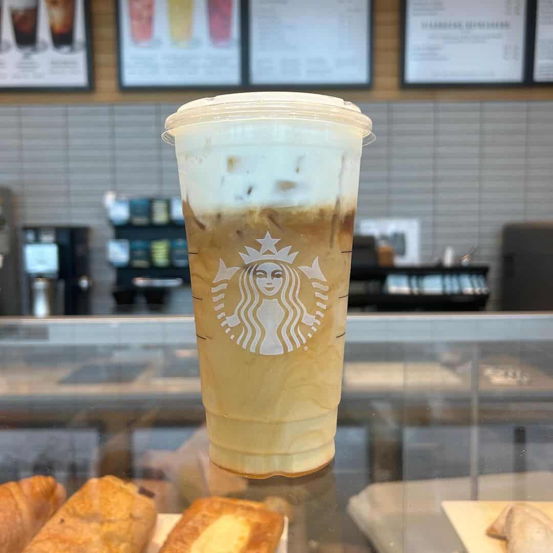 13 Vanilla Starbucks Drinks to Satisfy Your Sweet Tooth!