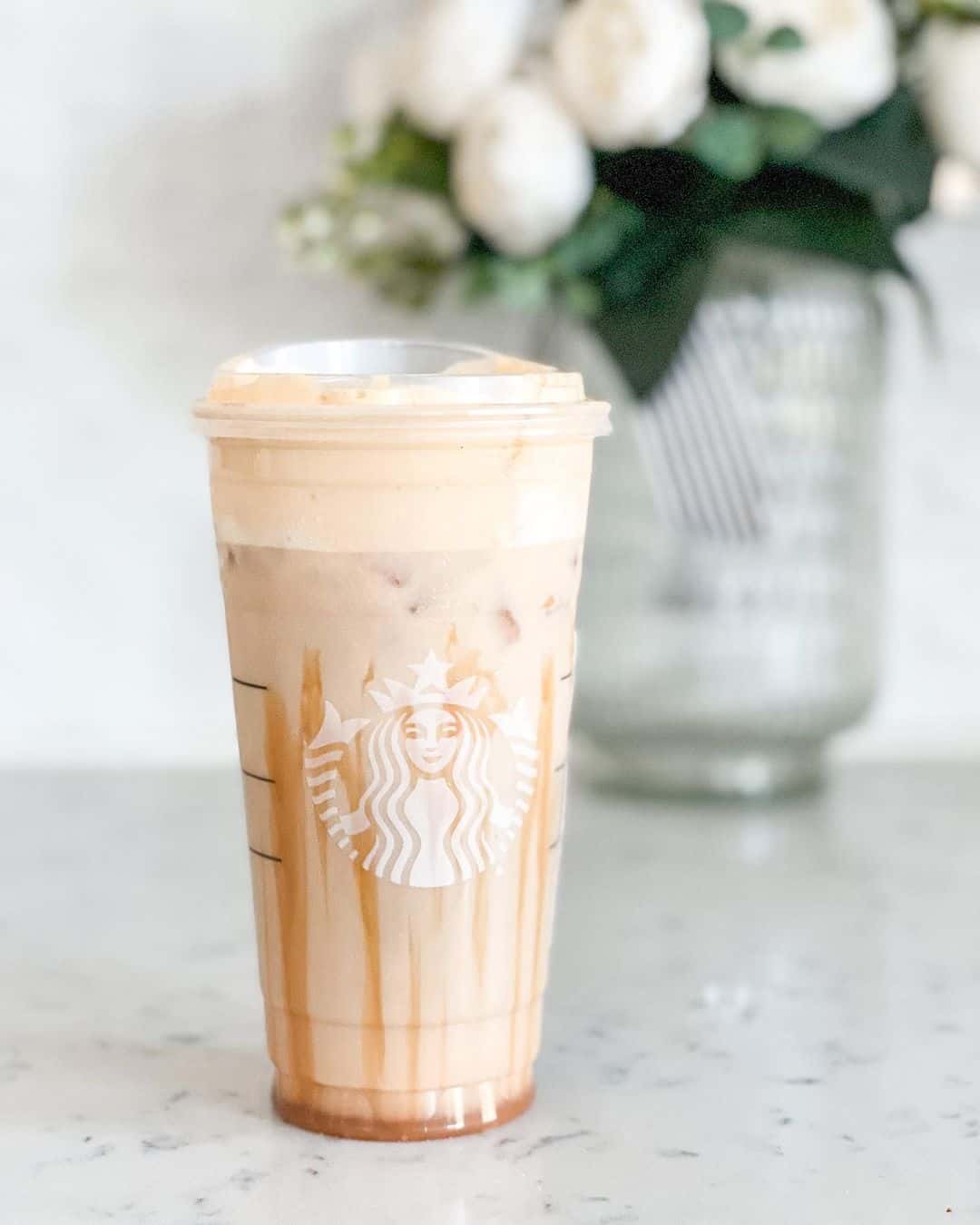 18 Best Starbucks Fall Drinks for Cozy Autumn Days (2024)