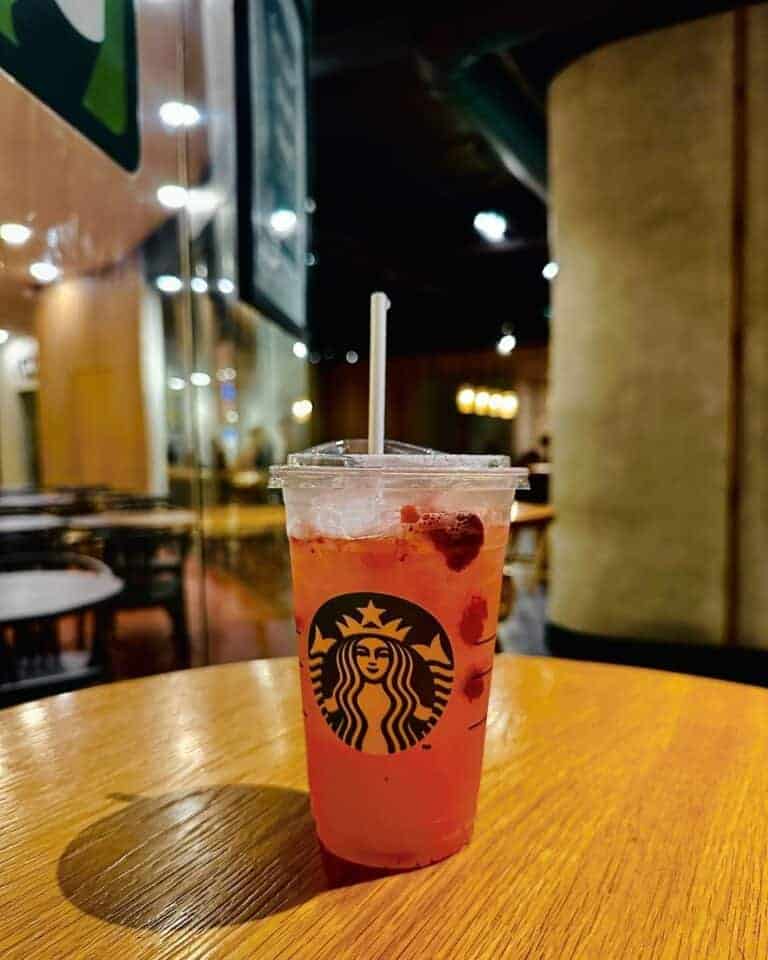 14 Refreshing Starbucks Lemonade Drinks for a Fresh Twist