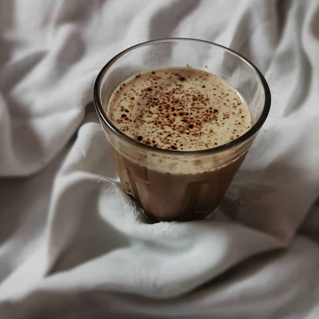 15 Easy & Yummy Instant Iced Coffee Recipes To Make Anytime