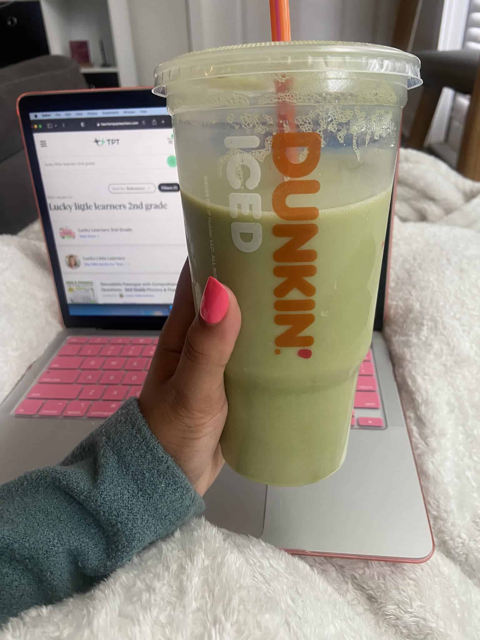 21+ Refreshing Dunkin' Non-Coffee Drinks to Brighten Your Day - Bean ...