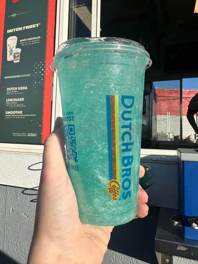 23 Refreshing Dutch Bros Lemonade Drinks That You'll Love
