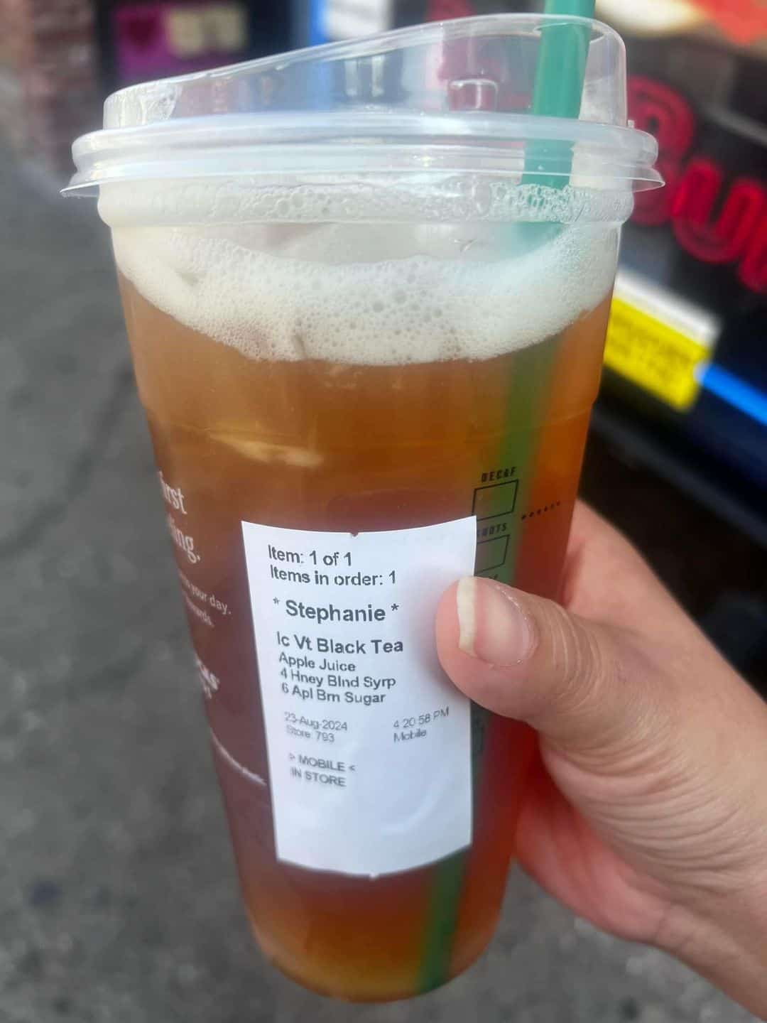 15 Best Starbucks Apple Drinks That Bring Autumn to Your Cup