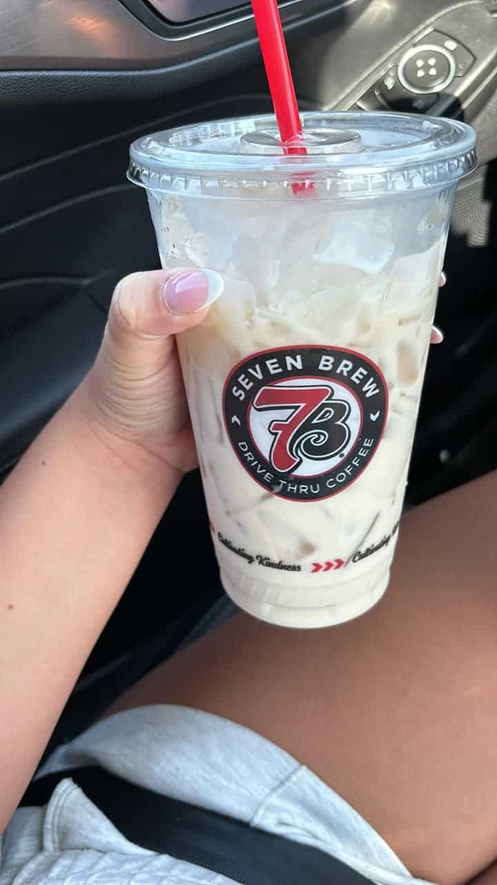 18 Best 7 Brew Chai Drinks That Are Deliciously Cozy