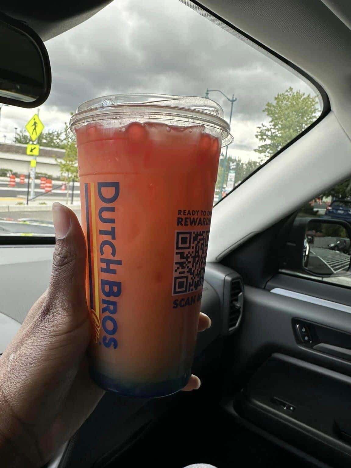 18 Best Dutch Bros Tea Drinks That Will Satisfy Your Thirst