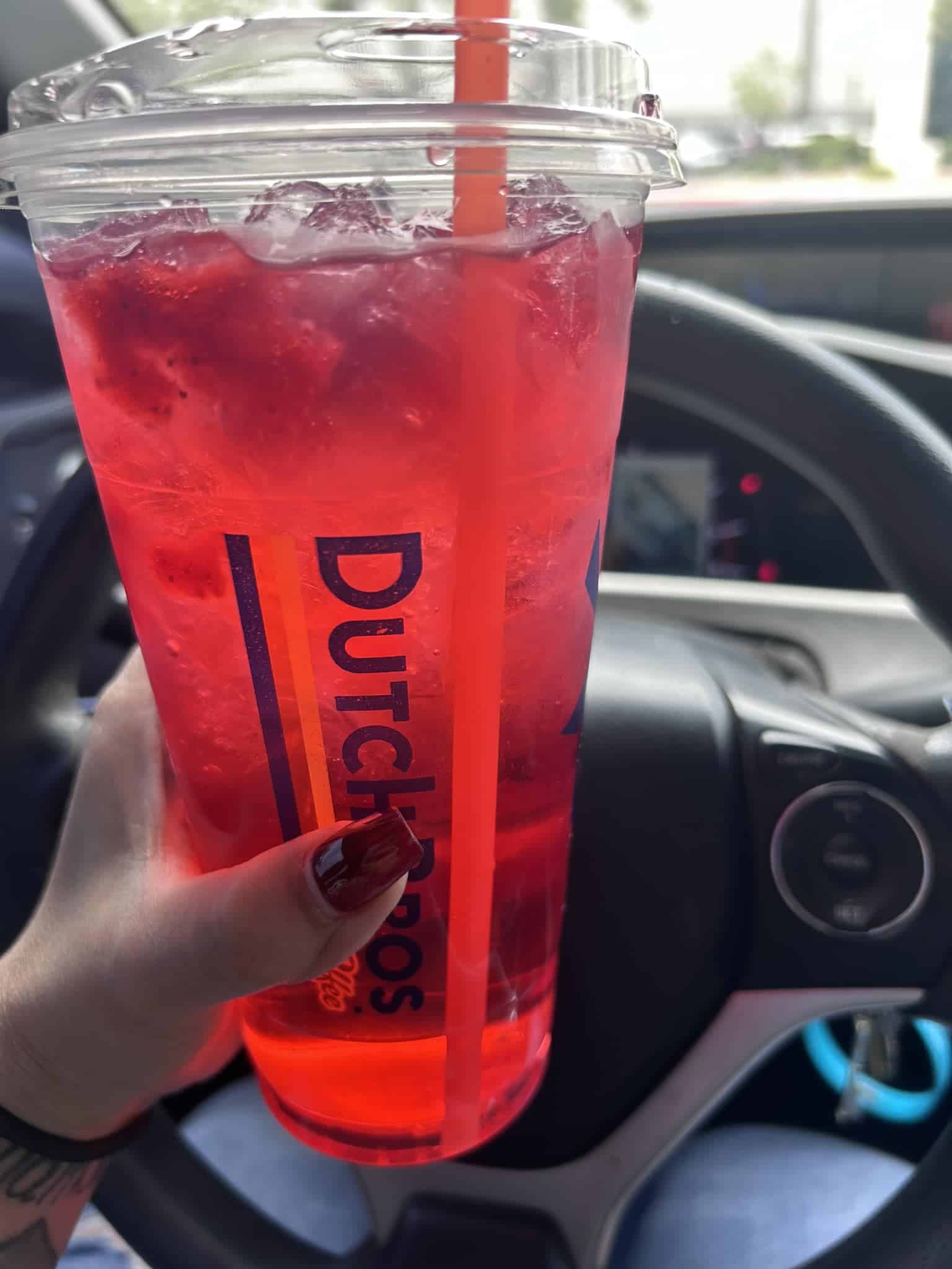 18 Best Dutch Bros Tea Drinks That Will Satisfy Your Thirst
