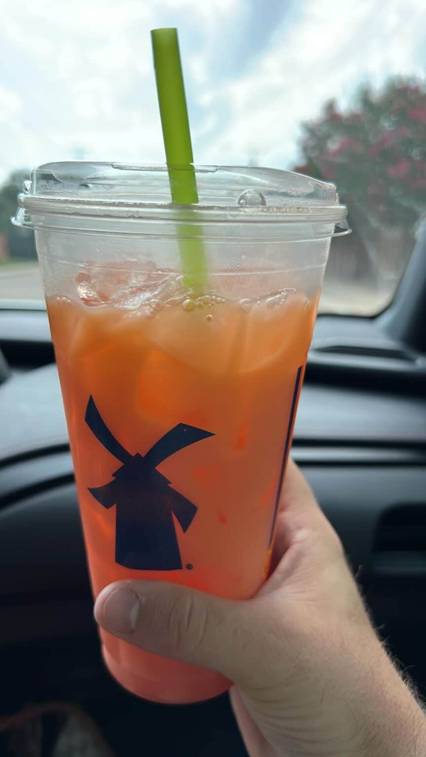 18 Best Dutch Bros Tea Drinks That Will Satisfy Your Thirst