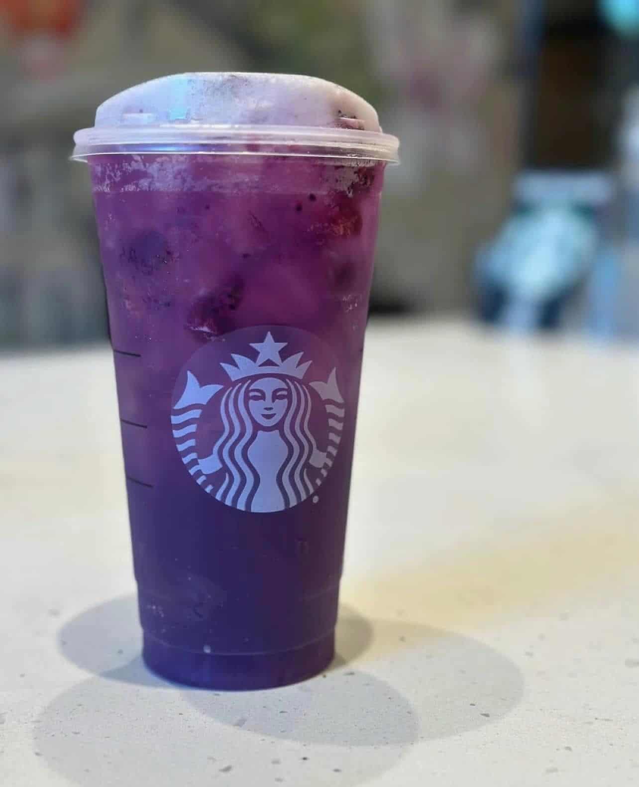 9 Best Starbucks Dragon Fruit Drinks That Are Perfectly Fruity
